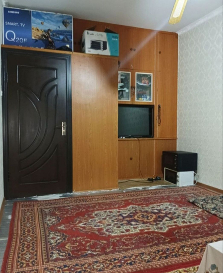 Продаётся 2в3/4/4 массив Феруза, ор-р кафе Shukrona!