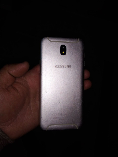 Samsungyili 2017 xotirasi 16 GB
Aybi batareykasini almashtiri