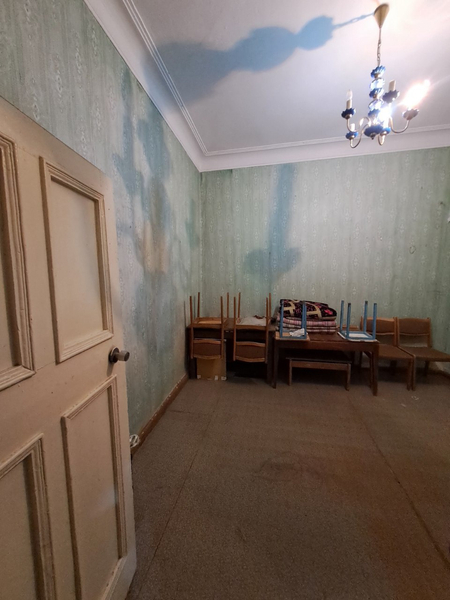 Kvartera sheriklikka Student oʻgʻil bolalar Uchun Chirchiq shahr