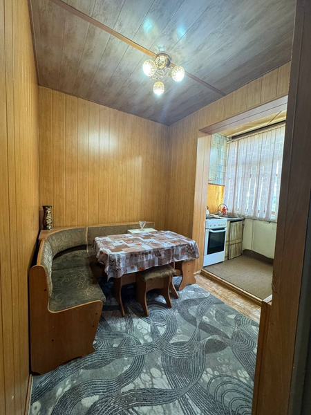 Аренда Юнусабад 13кв 2/3/4 400$