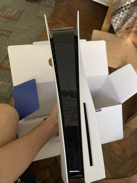 ps 5 . playstation 5