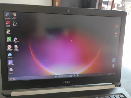 Aspire A715-71G в хорошем состоянии.