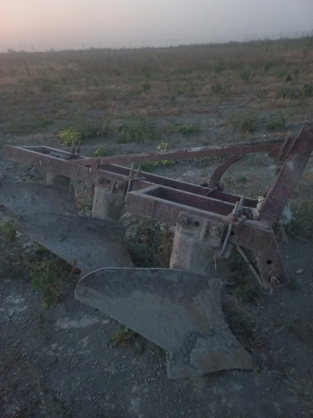 Плуг катта стойка соз холатда