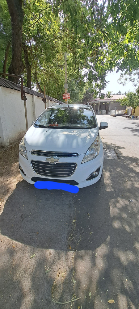 Spark sotiladi narxi 6000