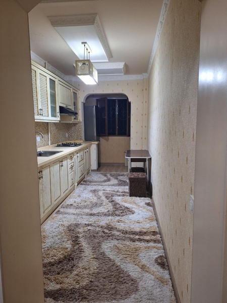 Айбек метро  3/2/9