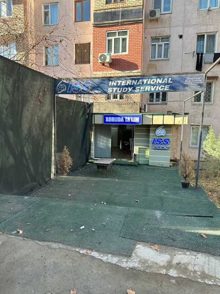 Ц квартал / 42м2 нежилое / метро Чилонзор