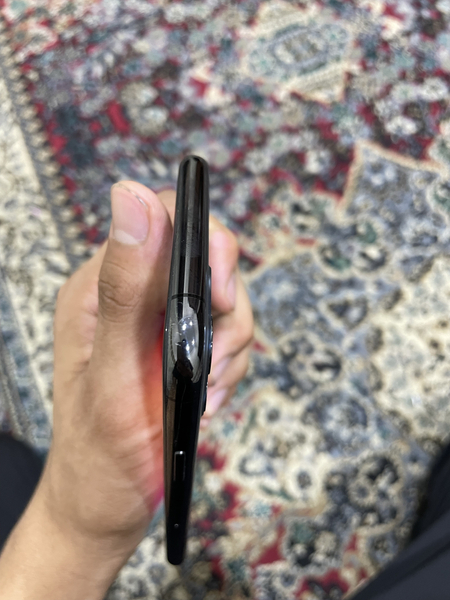 Iphone 11 pro в хорошем состоянии