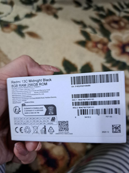 Срочно продаю Redmi 13c