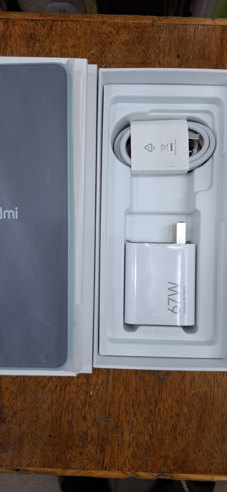 Redmi NOT13 PRO 512GB 16/ROM sotiladi