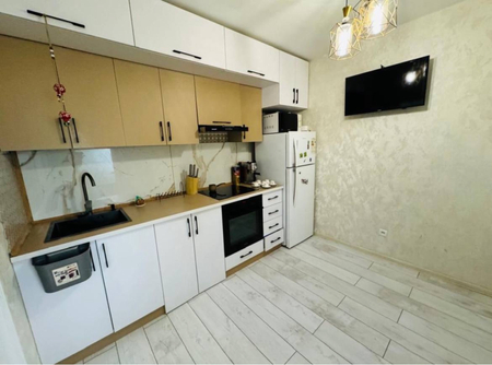 2/2/9 Махтумкули , Green Park ,с мебелью и техникой , Срочно 65000$