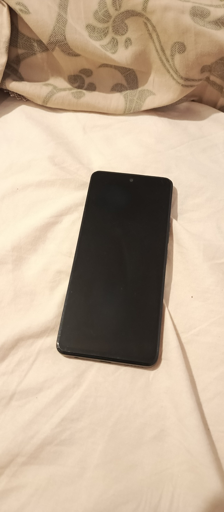 Tecno camon19 битый