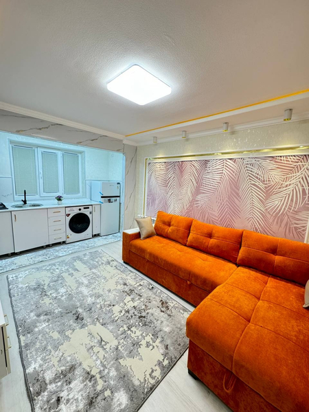 Продается 1в2/2/4 на Саламатина