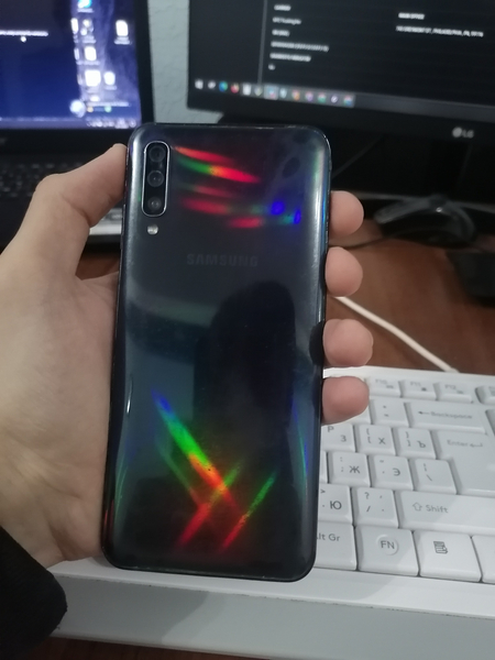 Honor x9 128 va samsung a 50 64 bitta telga obmen