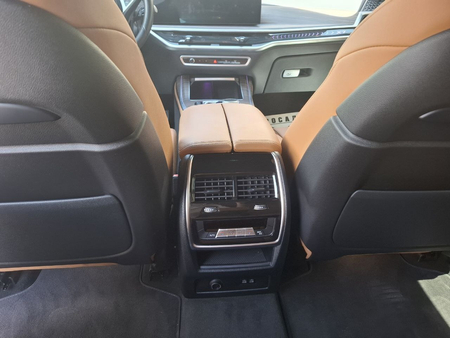 BMW X7 xDrive 40i Аренда с выкуп