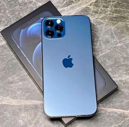 iPhone 12 pro Vashe Ideal