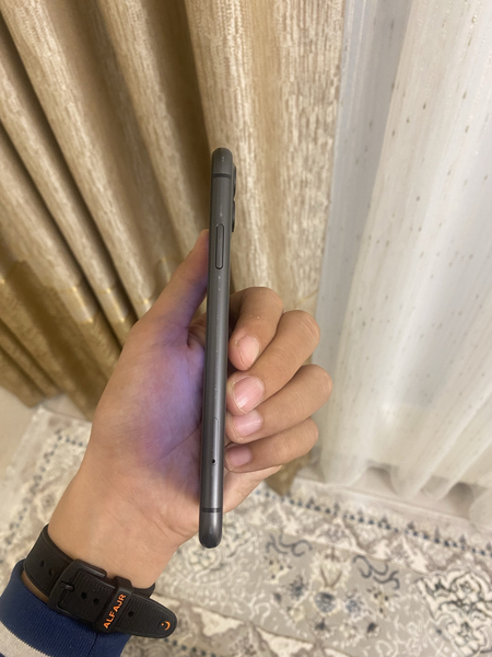 Iphone 11  64 GB
