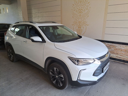 Tracker premier 2023 сотилади