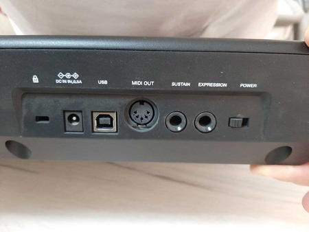 Продается MIDI клавиатура M-Audio Keystation 88 MK3.