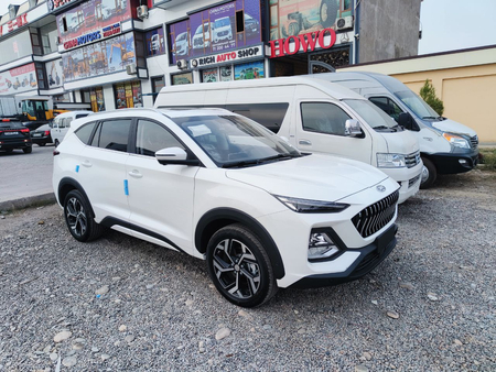 Jac js8 qora oqlari bor nalichida