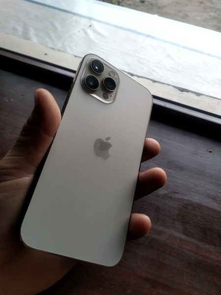 Iphone 12 maks LLA 128 gb obmen 13 proga