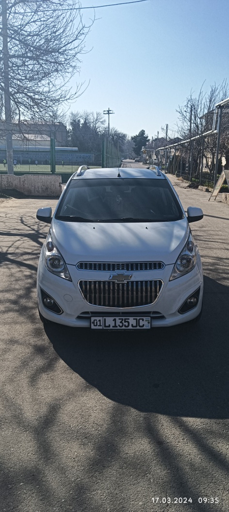 Спарк 4 позитсия 2019 сотилади