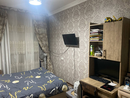 Кора камиш 2/4 Грилл бар корзинка 5 хона квартира срочна Сотилади