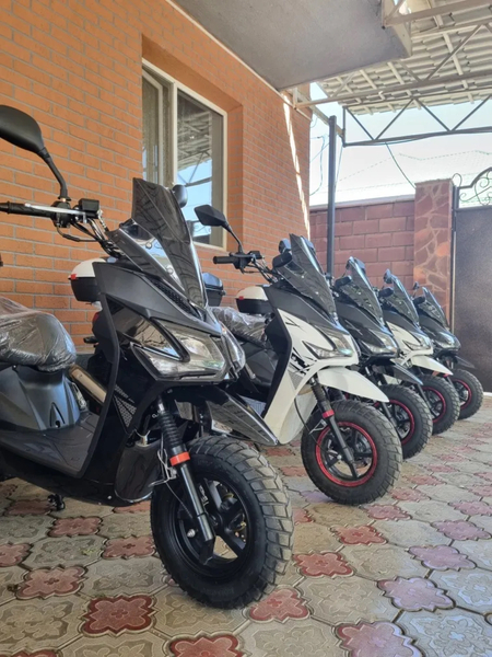 Moto Skuter Optim uz