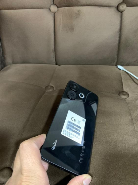 Telefon redmi 13