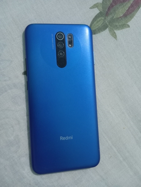 Redmi 9 sotiladi