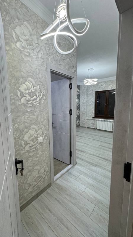 Юнусабад 19, 3/8/9, Новый евроремонт. 78 КВ.м.
