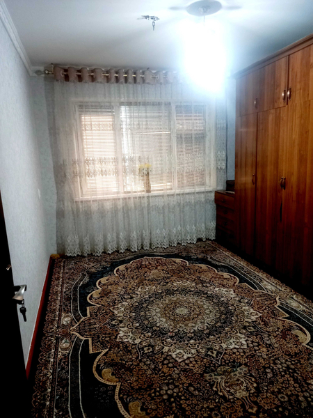 Квартира сотилади