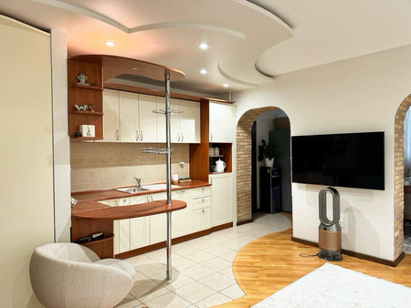 Продается!!! ул. Садык Азимова 3/4/5, 80 м2, ор-р 145 школа