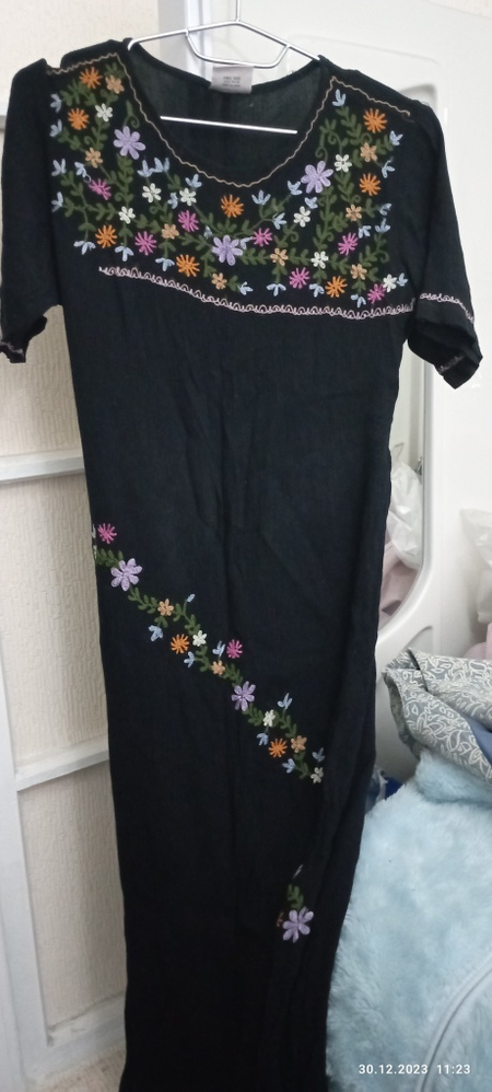 Продам женские вещи