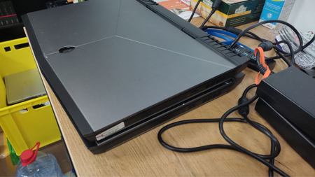 Игровой ноутбук Alienware 15 R3