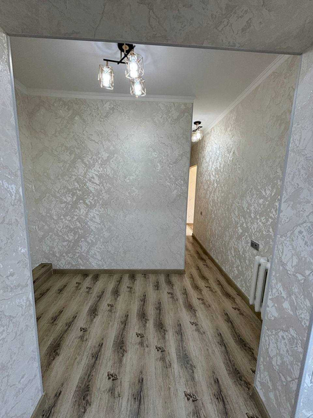 СРОЧНО !! Продается квартира в Яшнабаде 2/3/5 ( 60 кв/м ) Авиасозлар 2