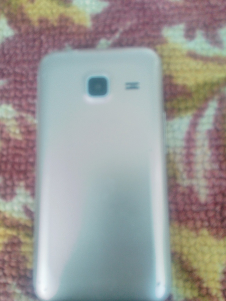продам телефон  Samsung j  1  цена 300000 сум