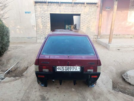Vaz 2109 sotiladi 1988yil