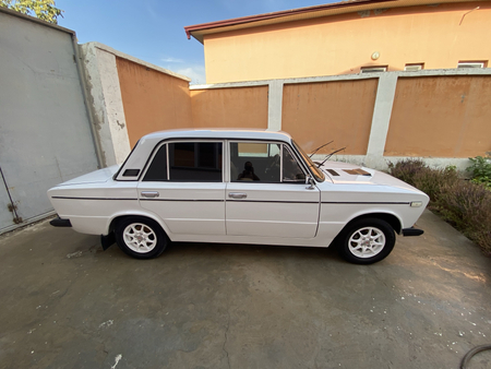 2106 ваз сотилади