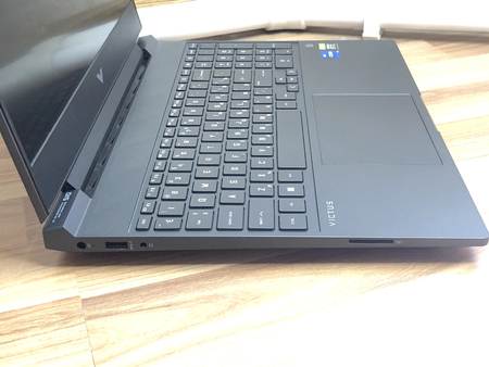 Мощный игровой ноутбук HP Victus 15 intel Core i5 12500H 16Gb RTX 3050