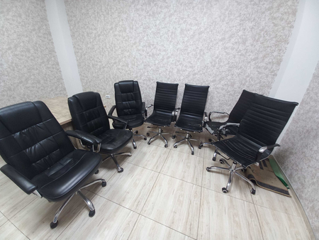 Кресло офисный (ofis uchun kreslolar 7 ta umumiy sotiladi)
