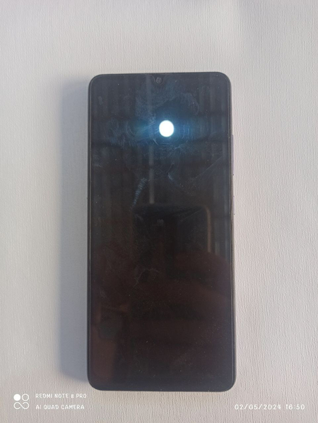 Samsung galaxy  a32 srochni sotiladi
