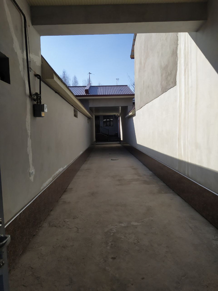 srochno hovli sotiladi