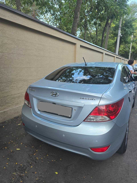 Hyundai Accent, 1,6, седан, 2011 г.вып., АКПП