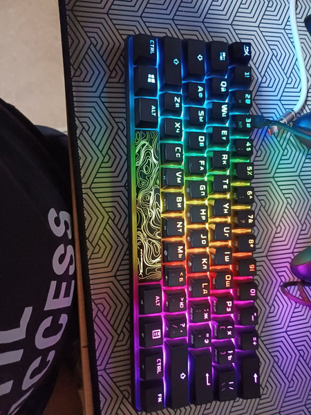 HyperX Aloy origins 60