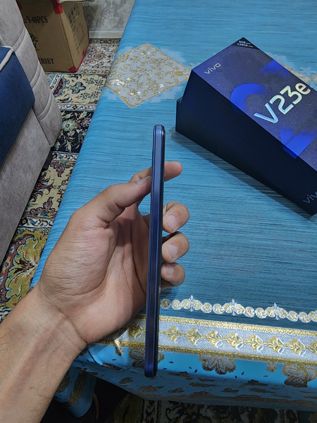 Vivo 23 e holati zoʻr 200$