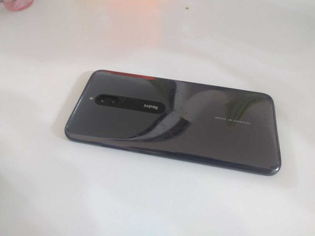 Продаётся Redmi 8 Onyx black 4/64gb