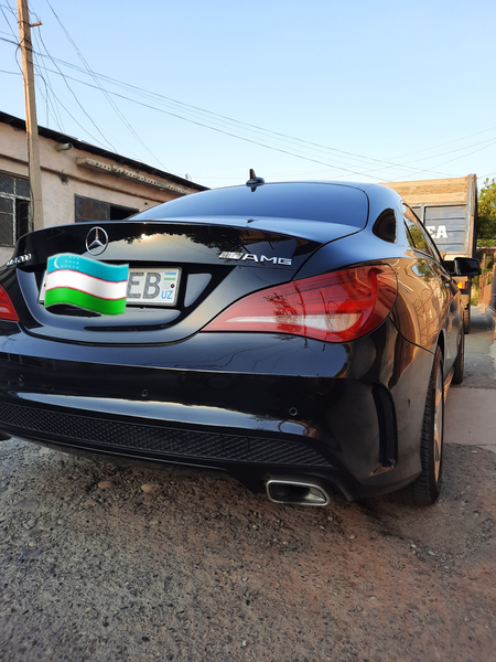 Mersades Benz CLA 200