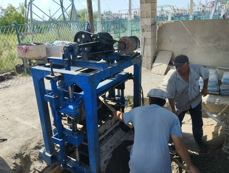Shlok blok chiqaradigan uskuna