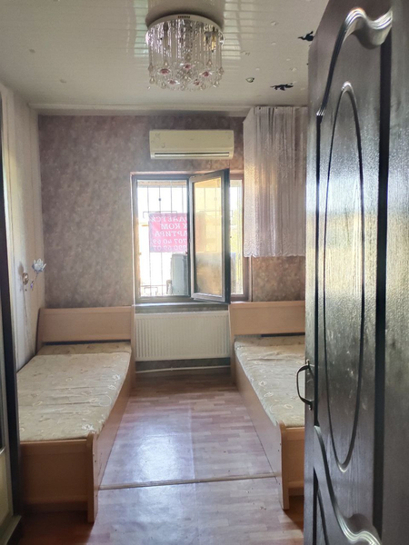Продается квартира 2хкомнатня