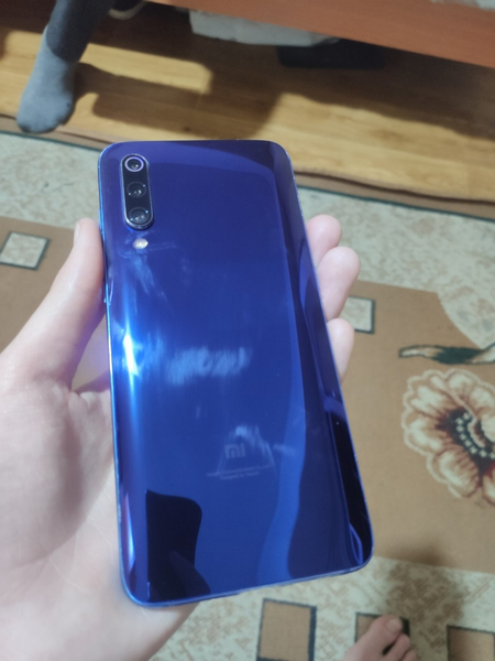Xiaomi 9 flagmon